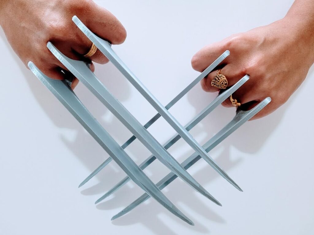 Logan Wolverine Claws - Makers India