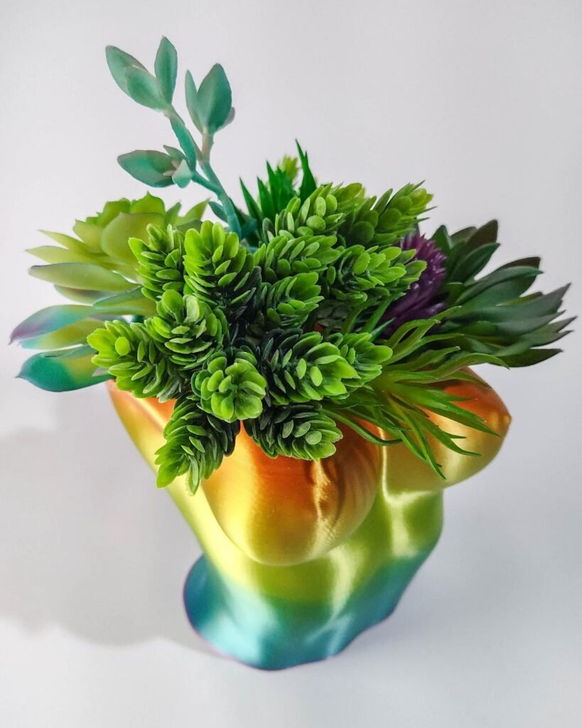 Feminine Torso Planter Pot - Makers India